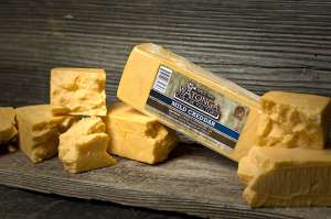 "Our Famous" Longhorn Cheddar - Watonga Cheese Factory